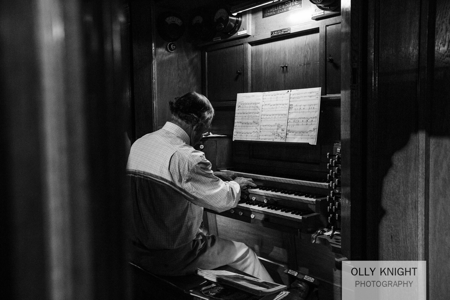 Simon & Suzy's Wedding at Salomons Estate in Kent - Olly Knight